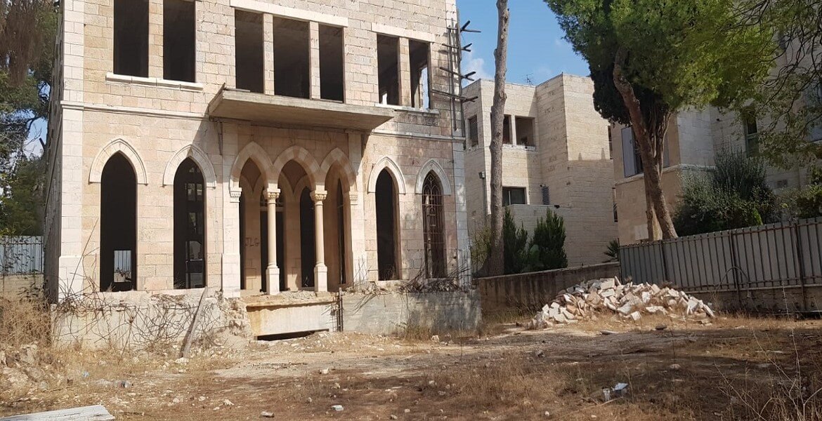 Authentic magnificent private mansion - on the edge of Old Katamon and ...