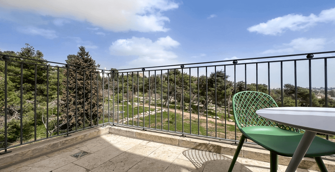 Exclusive stunning apartment - Old Katamon | Jerusalem Real Estate - T&T