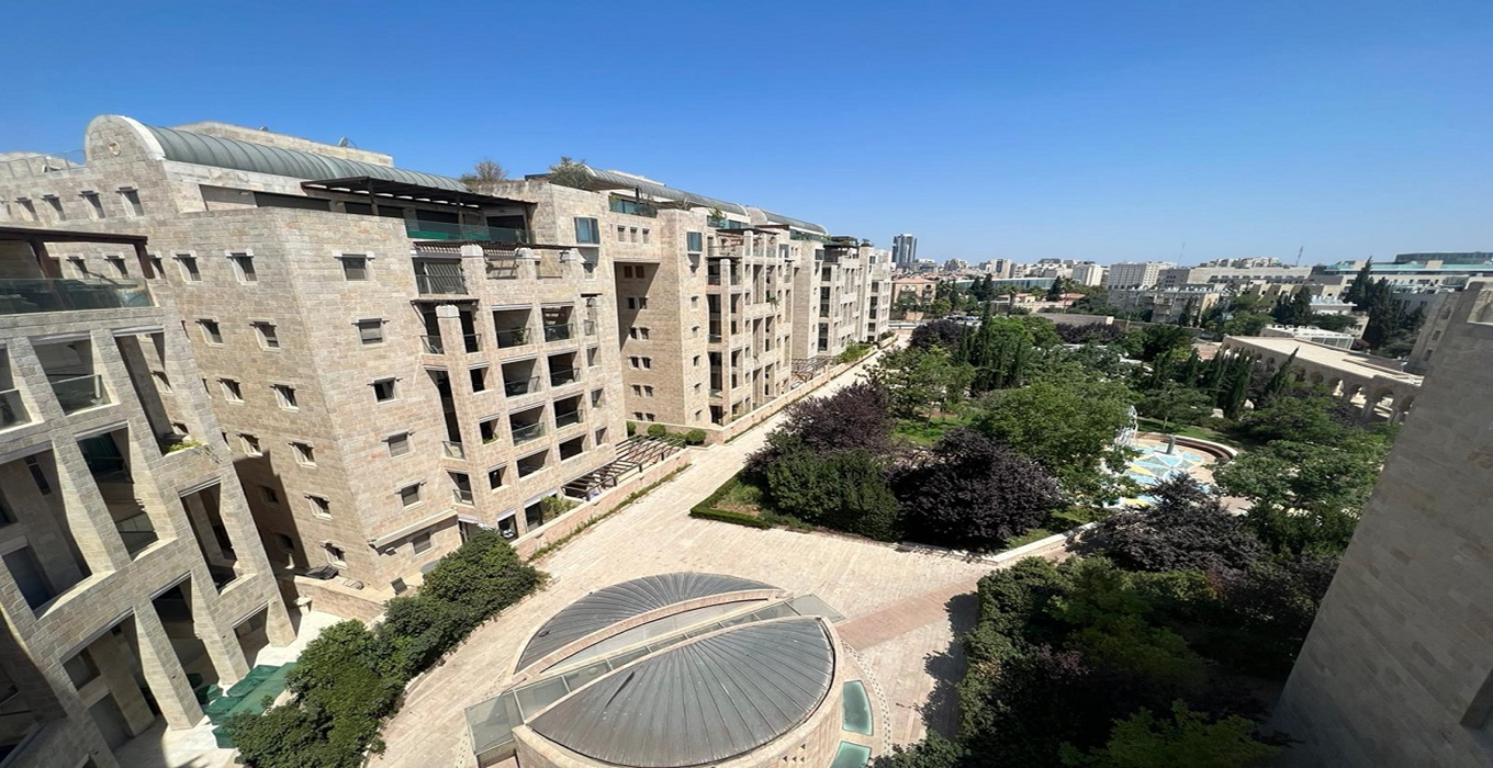 Spacious Apartment in the King David's Crown Residence | Jerusalem Real ...